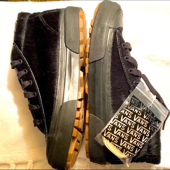 Vans | Shoes | Nwt Vans 8 Black Furry Hitop Sneakers | Poshmark